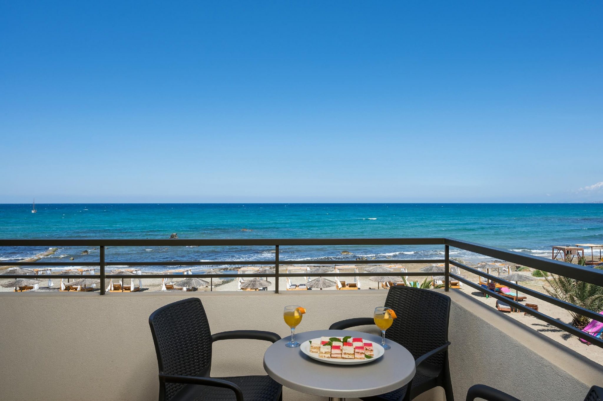 Double Room with Garden View – Mare Blue suites Hotel Crete